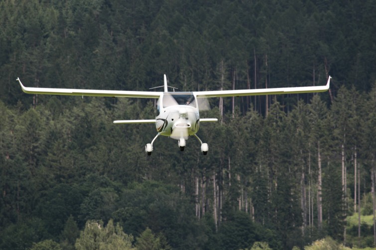 F2 Information and Specifications « flightdesignusa